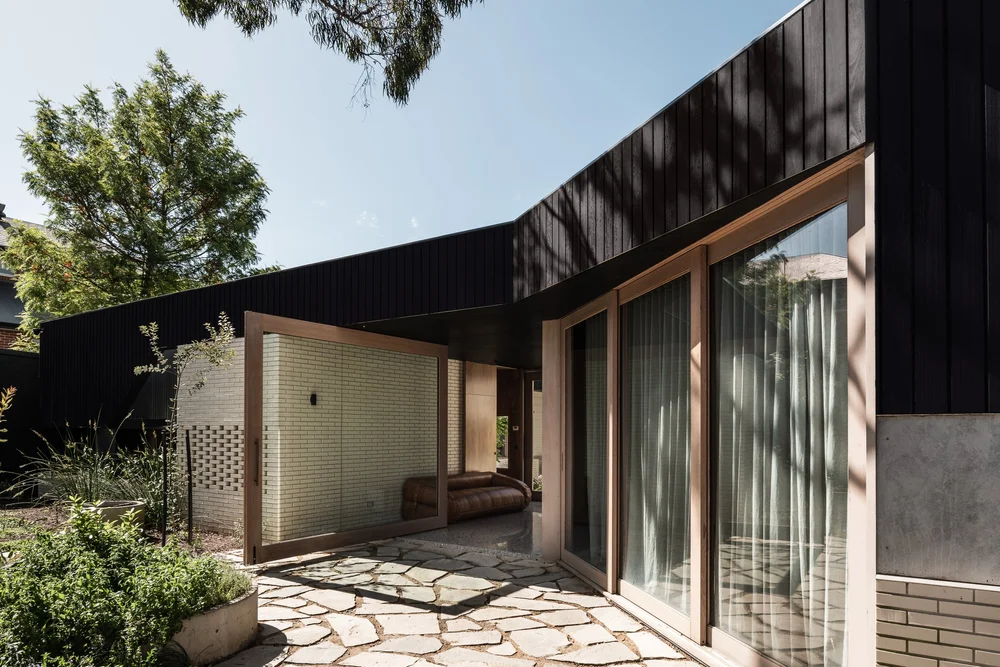 Alphington — Mud Office