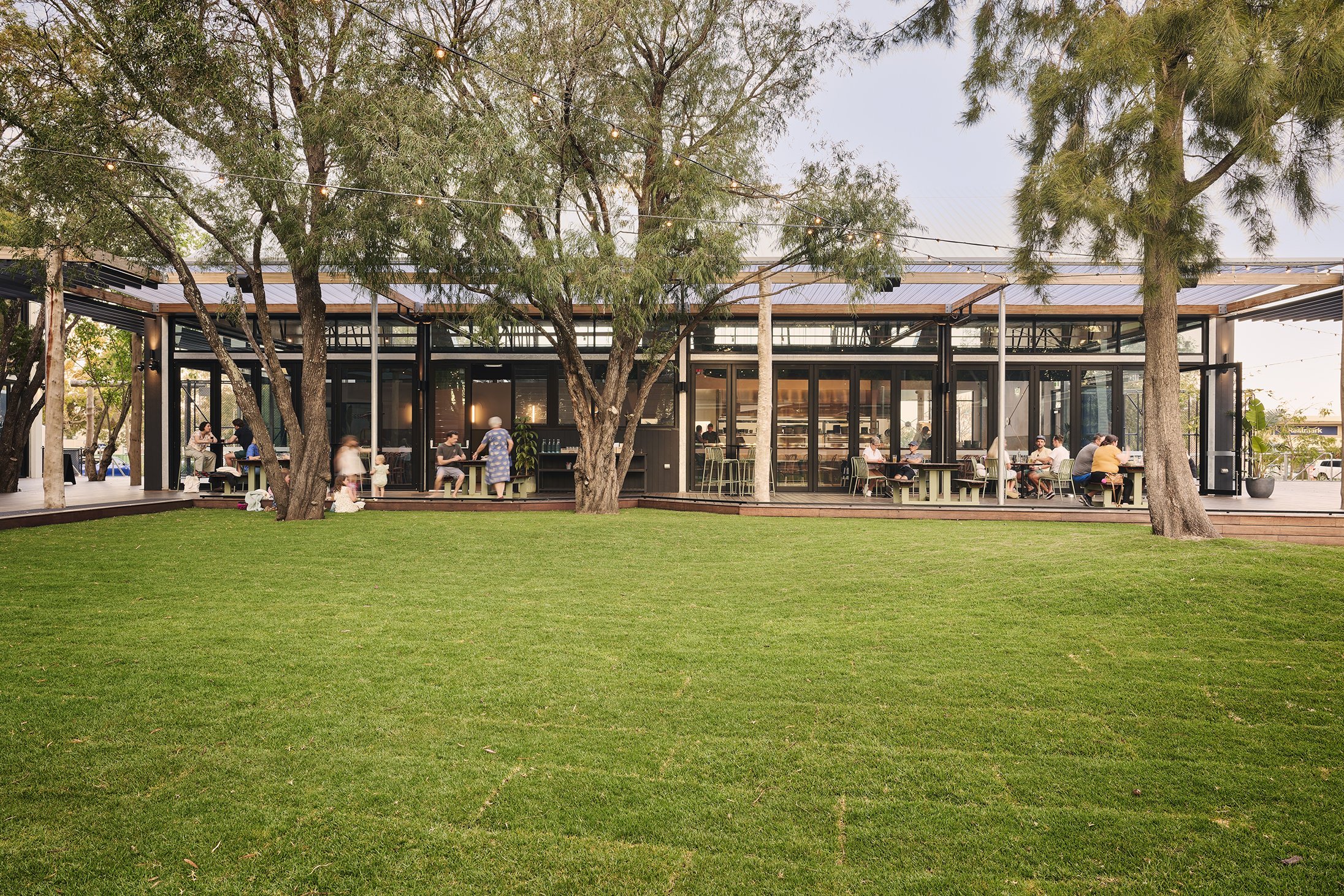 Brewery, Restaurant, Café — Southcamp