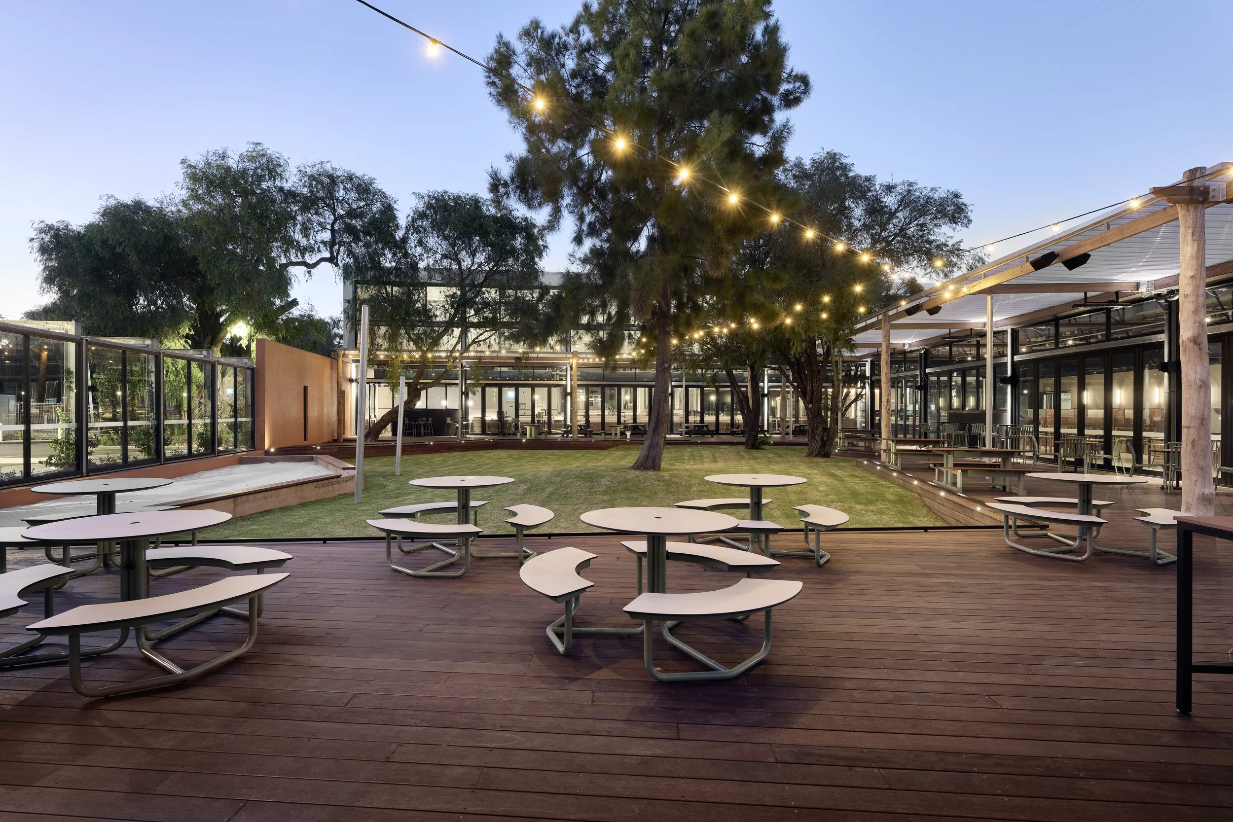 Brewery, Restaurant, Cafe — Southcamp