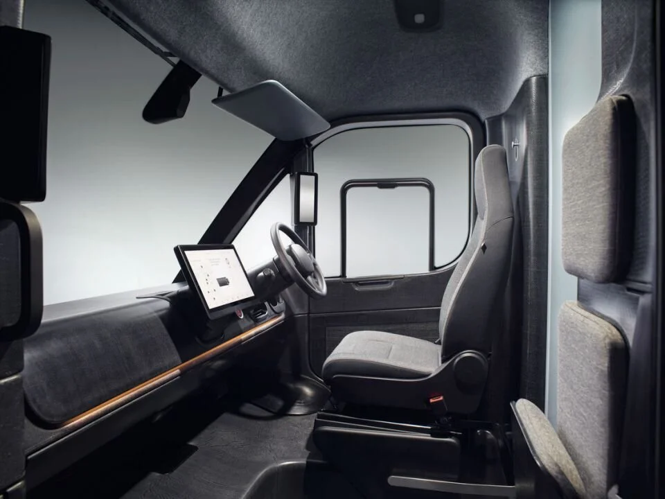 Arrival Unveils Electric Van Taking to Public Roads This Summer ...