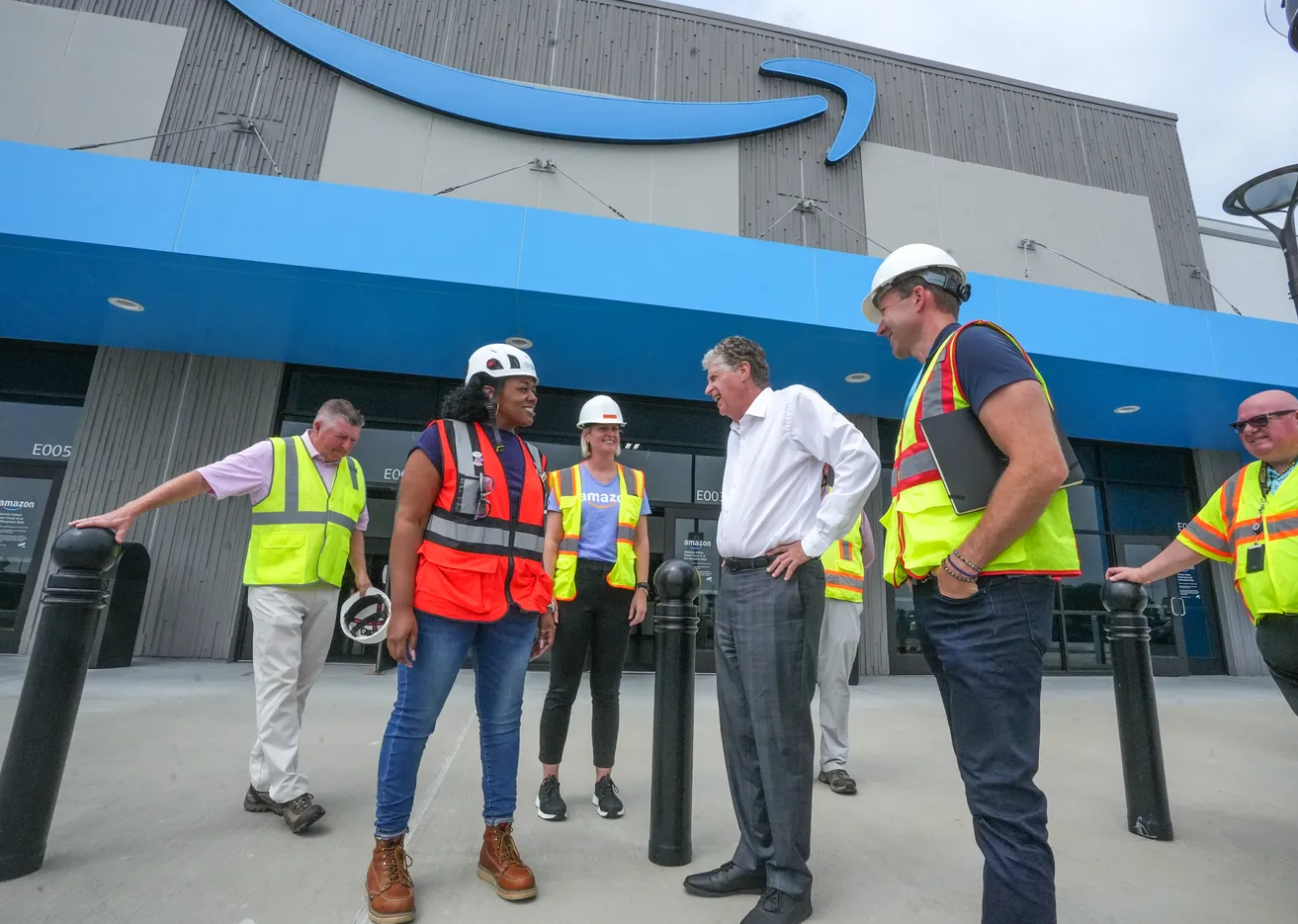 Inside Amazon's State-of-the-Art Robotic Facility in Rhode Island ...