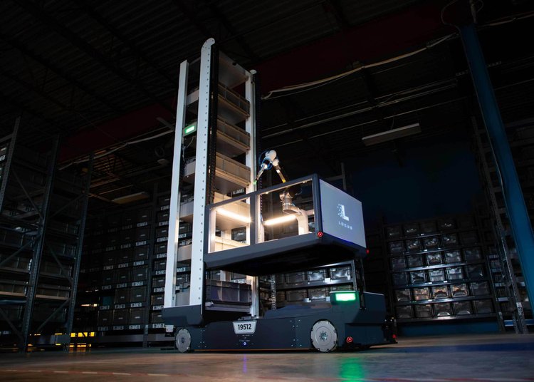 Locus Robotics Ships First Locus Array Robots to DHL — Warehouse Automation