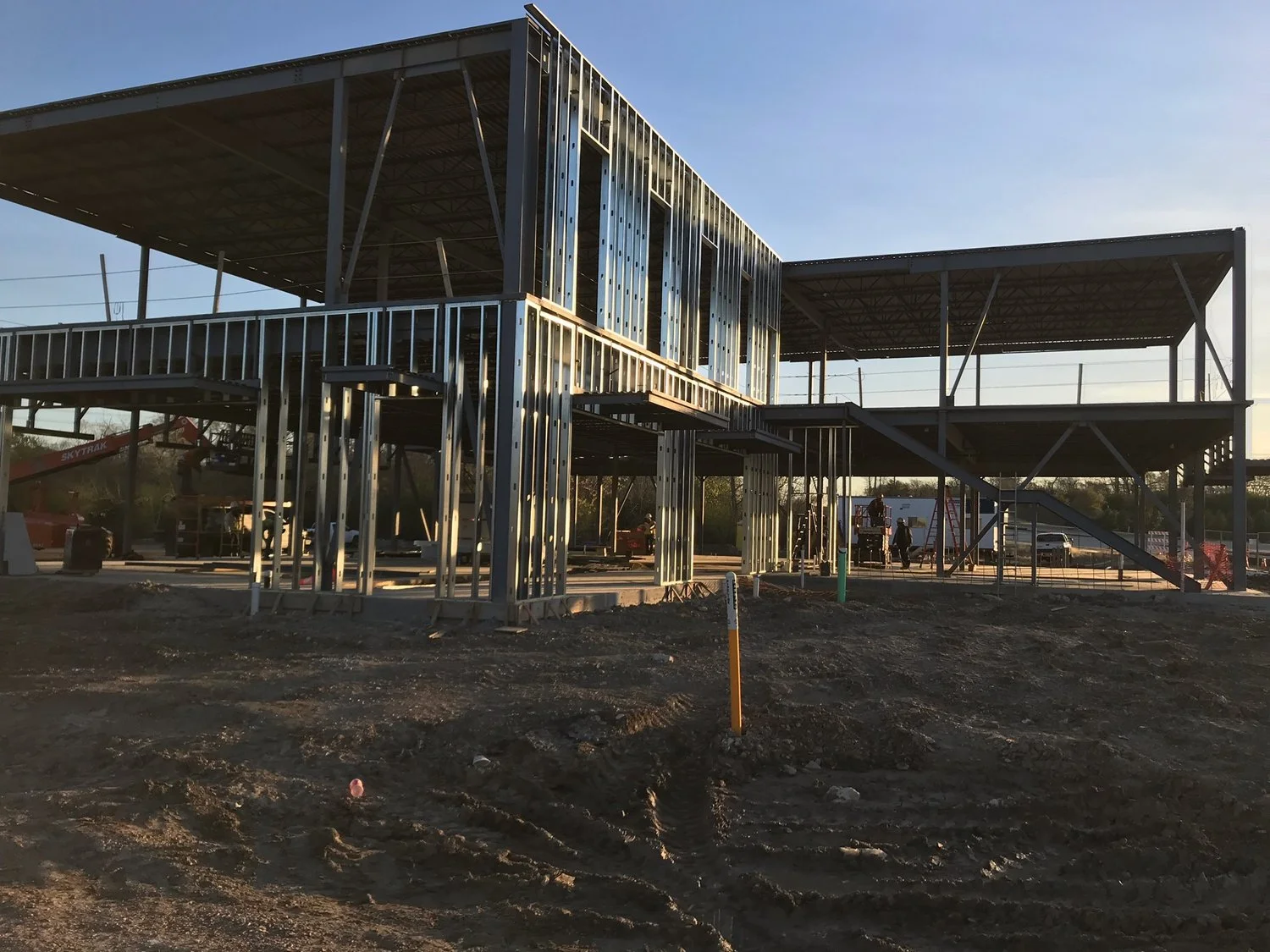 About — O'Logos Steel