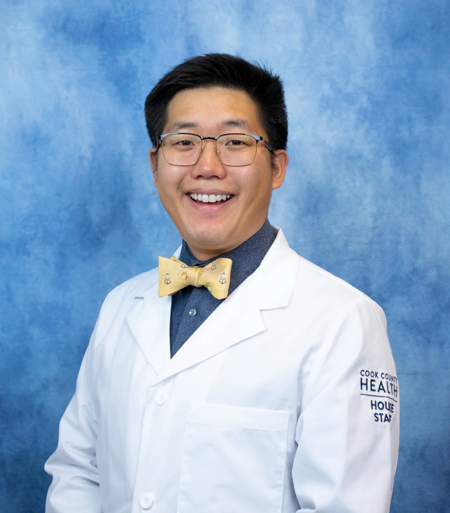 Residents — Cook County Health Ophthalmology