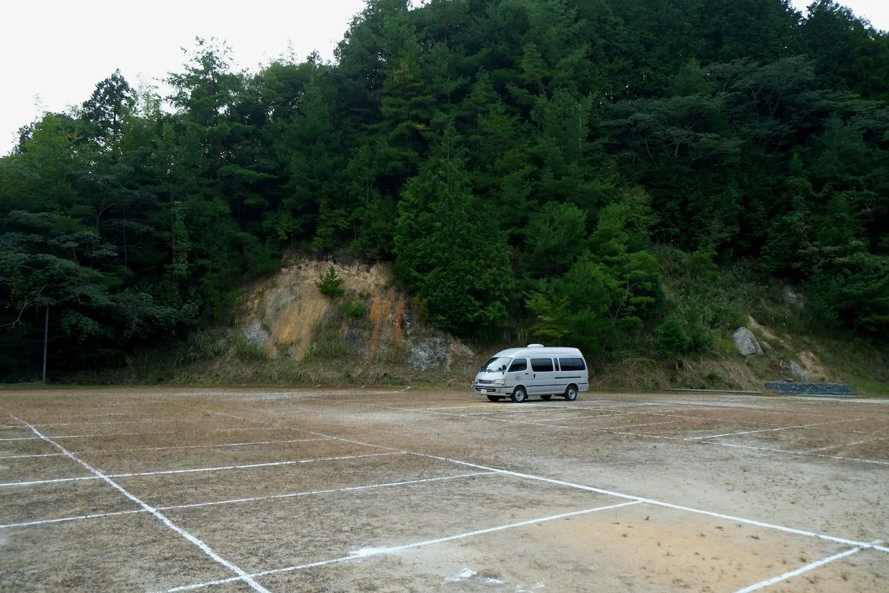 onta, Japan — Popalini & Jezando