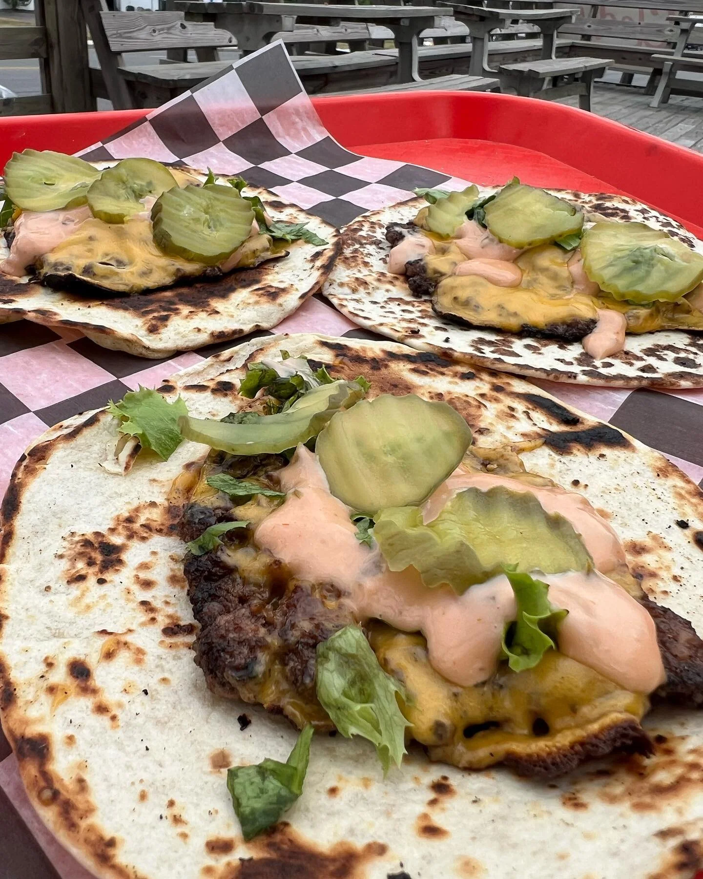 Cledis Beer Garden & Burgers