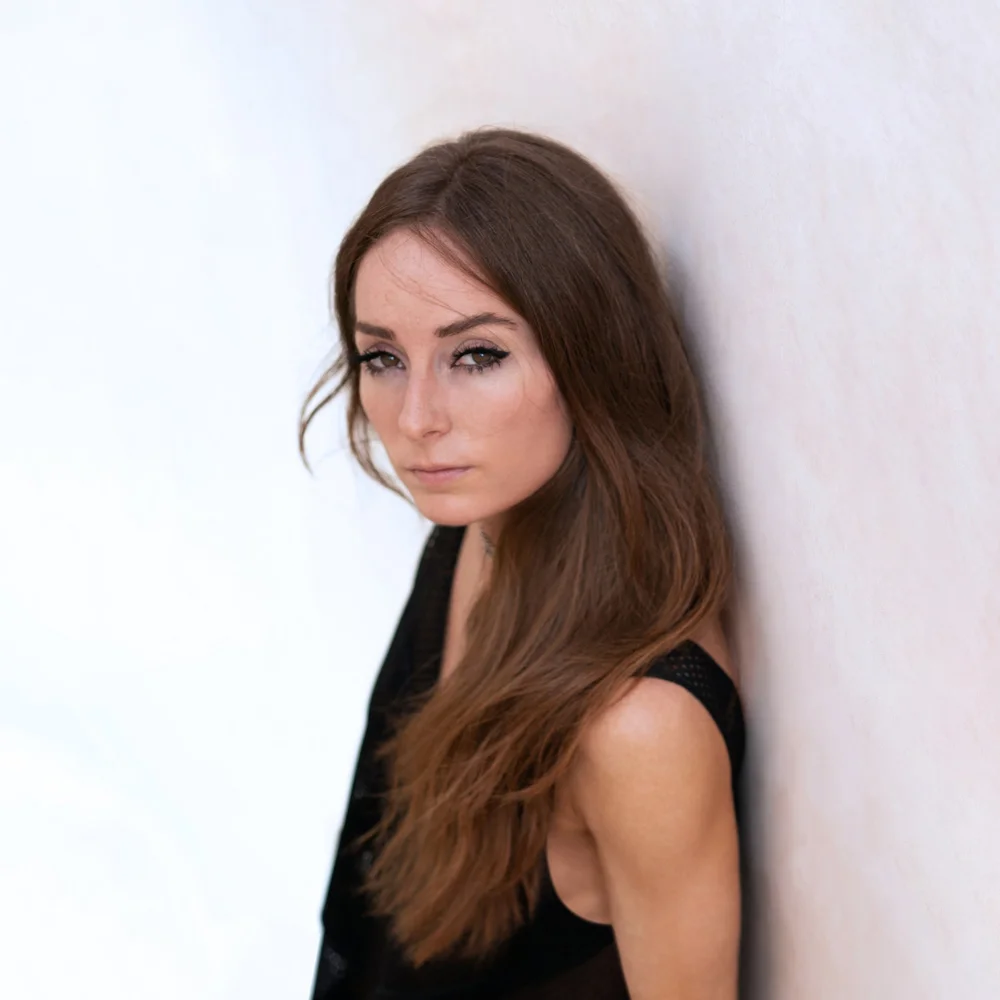 ABOUT KIM FOLEY | KIM FOLEY