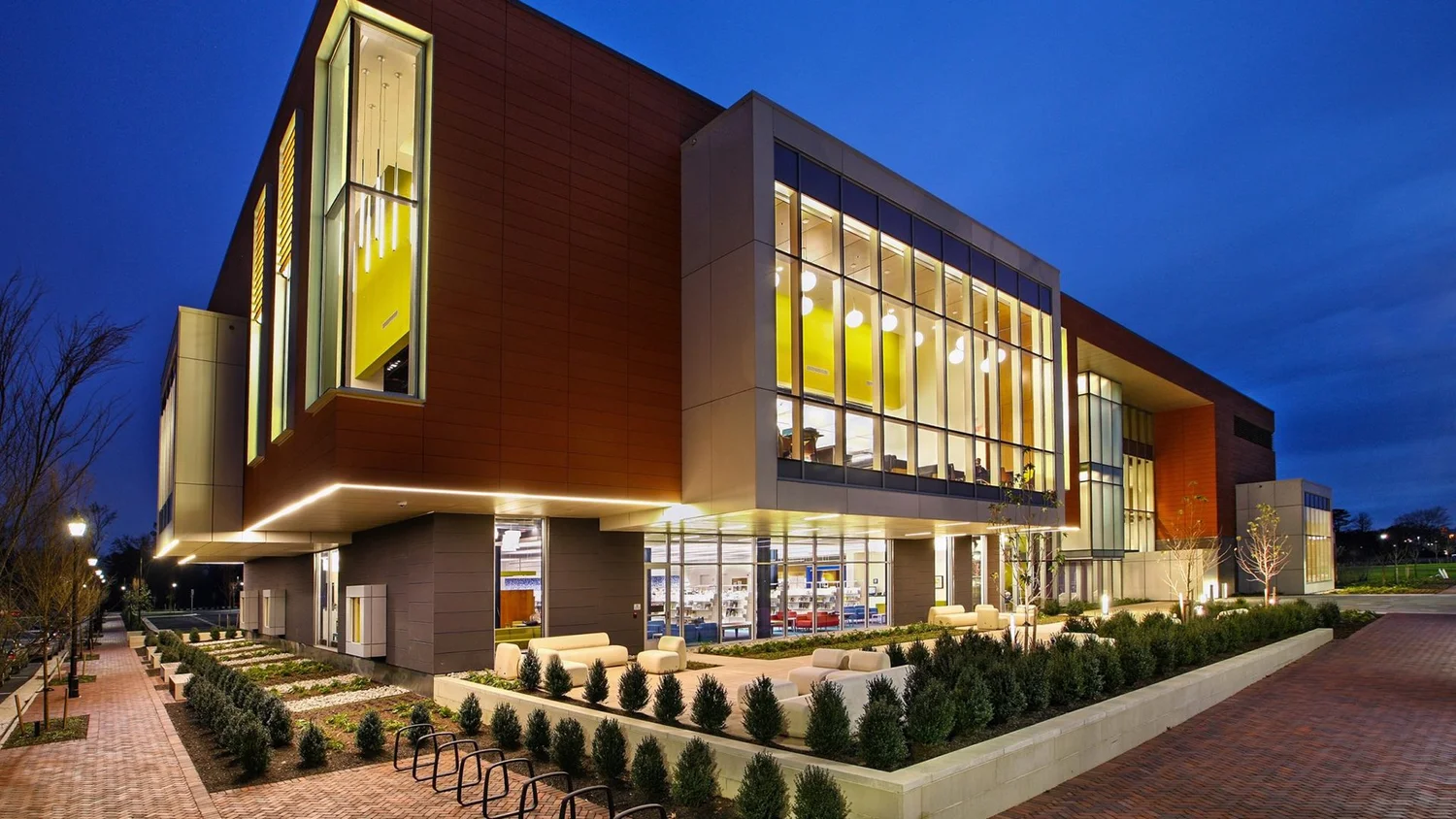 ColonialWebb — JMI: We connect brands, cultures & communities.