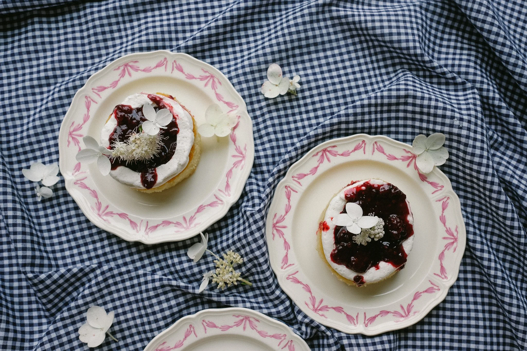 sweet stems bake shop + studio