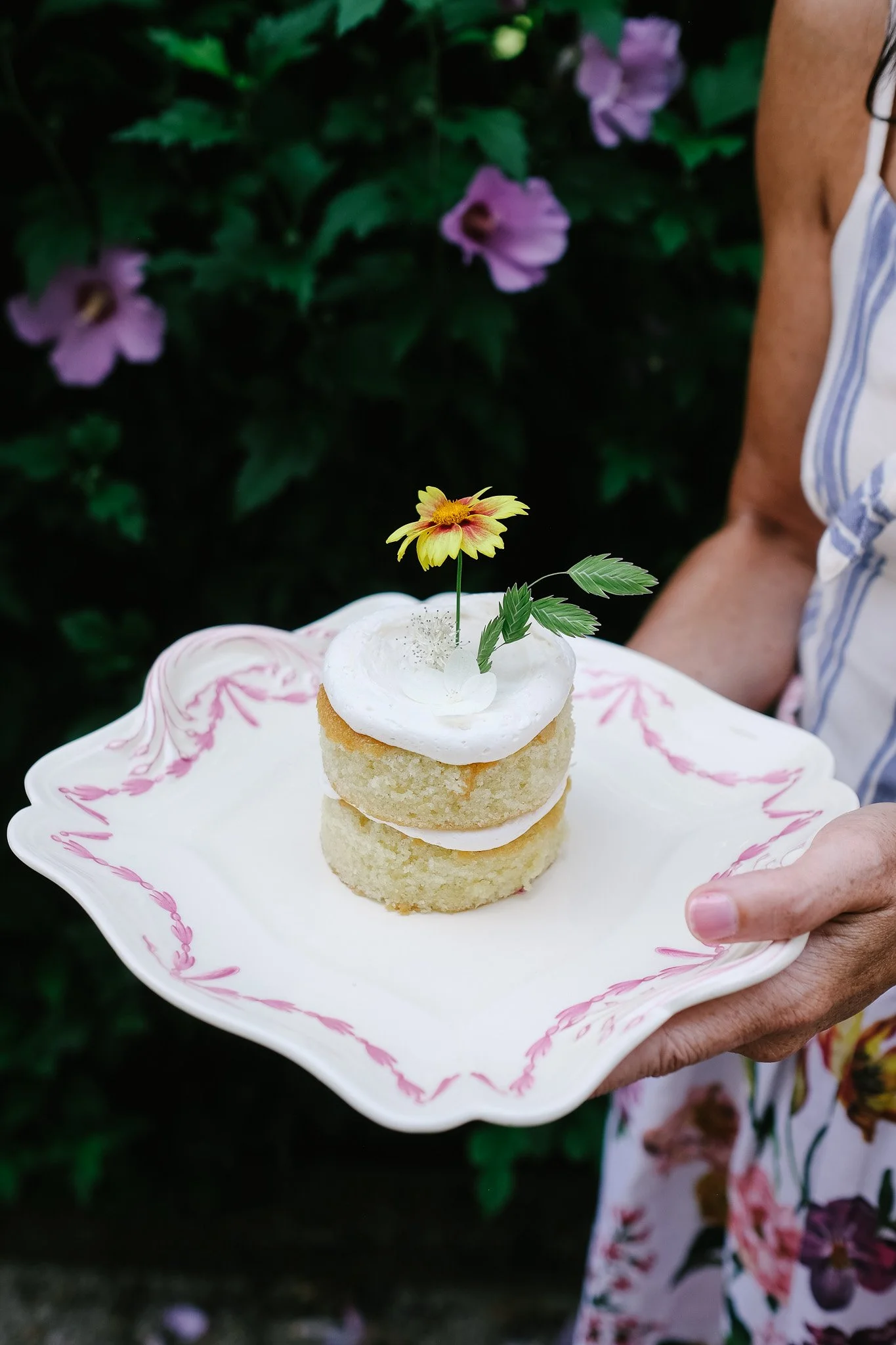 sweet stems bake shop + studio