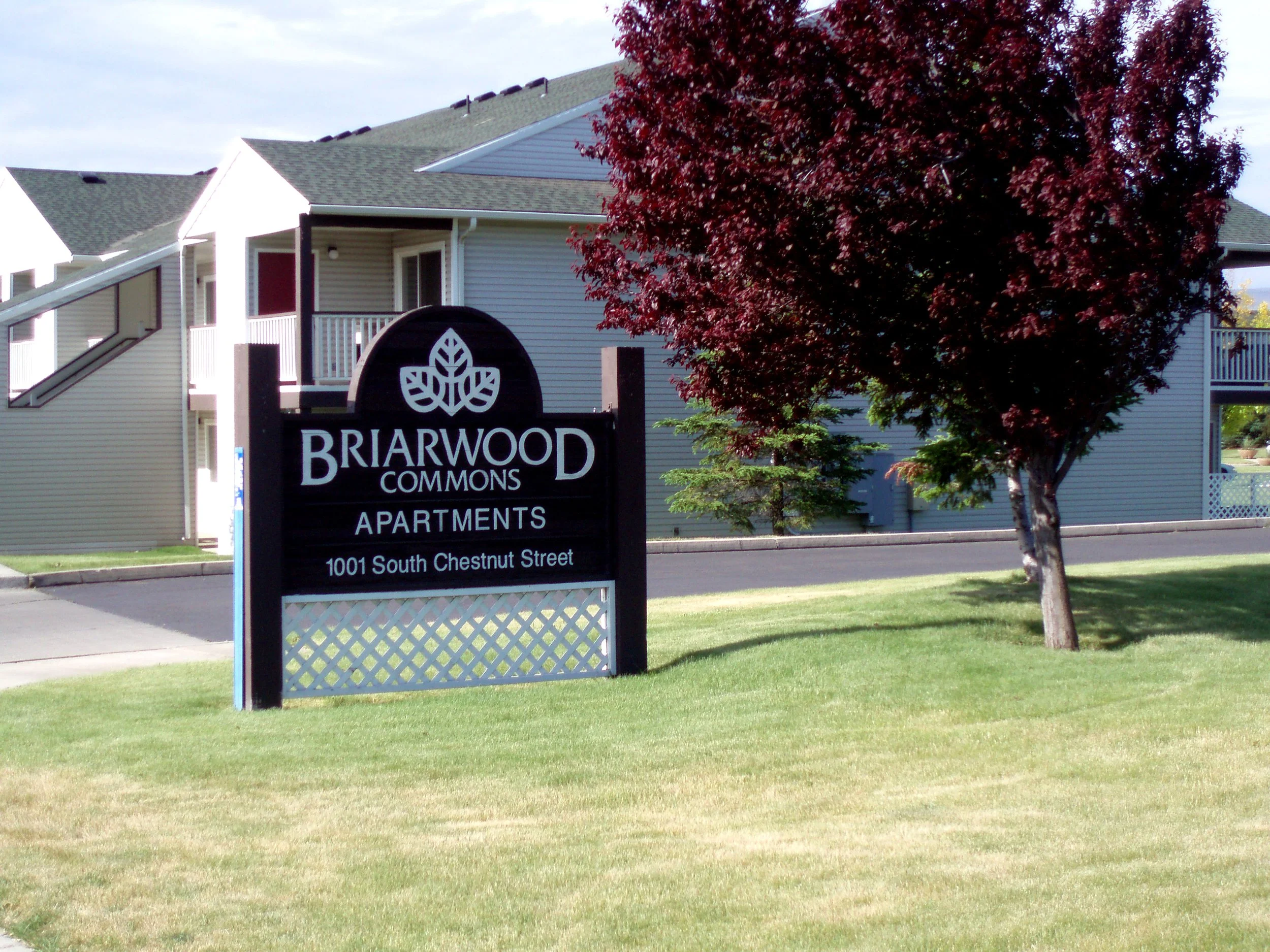 Photos & Floorplans | View Layouts & Schedule Tours — Briarwood Commons ...