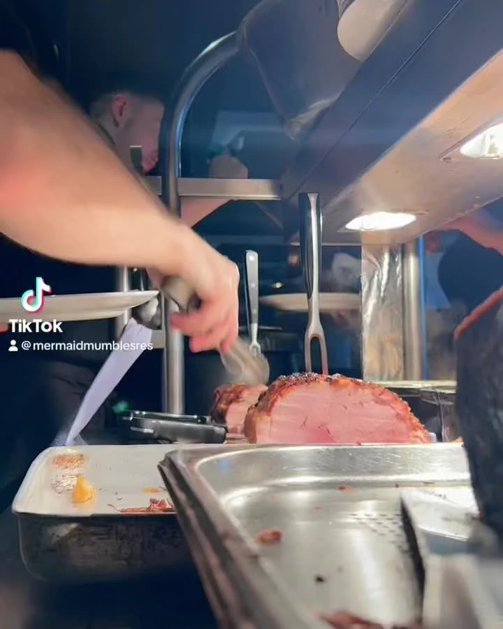 Mermaid Cafe Bar & Restaurant