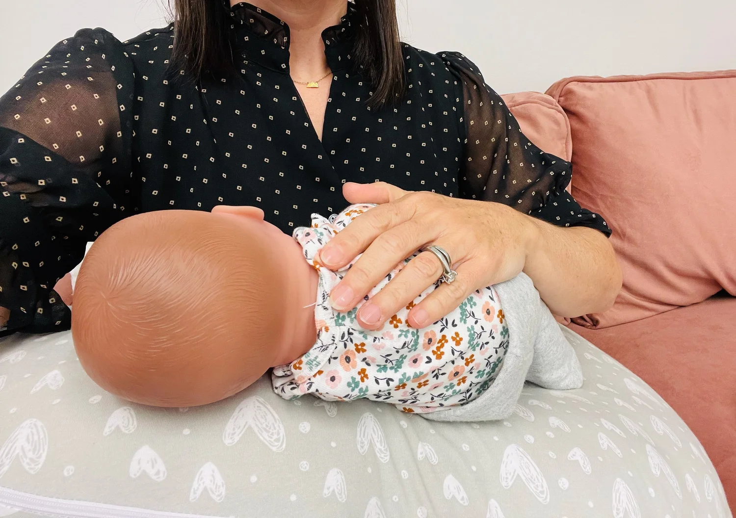 Positions for Bottle-Feeding — Help With Feeding