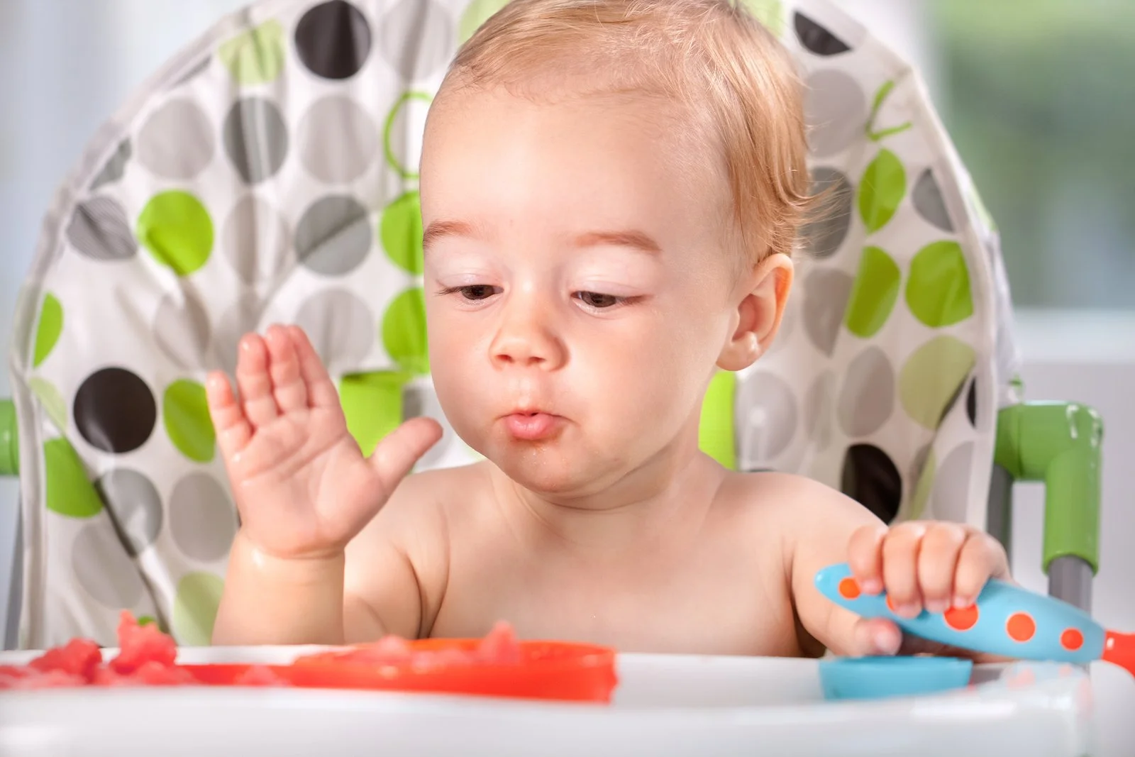 Three simple ways to help your baby try new foods — Help With Feeding