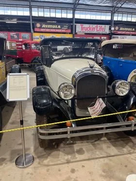 Chrysler 52 Roadster — National Road Transport Museum