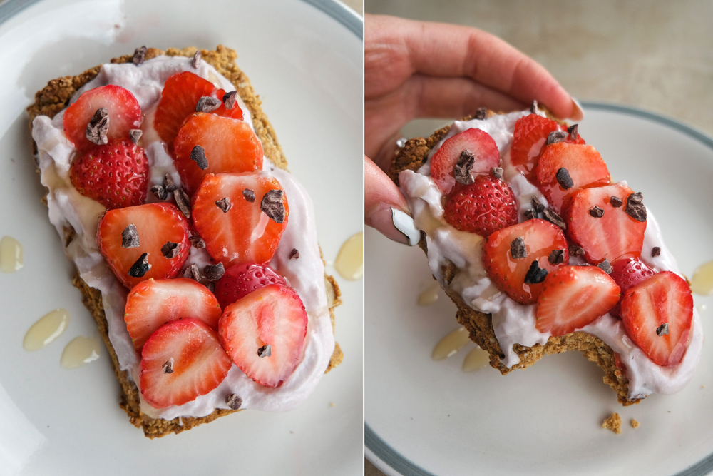 Strawberry & cream breakfast flapjack — Beck Bites Back