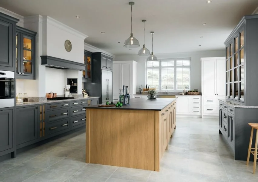 Gallery 1 — Stately Kitchens