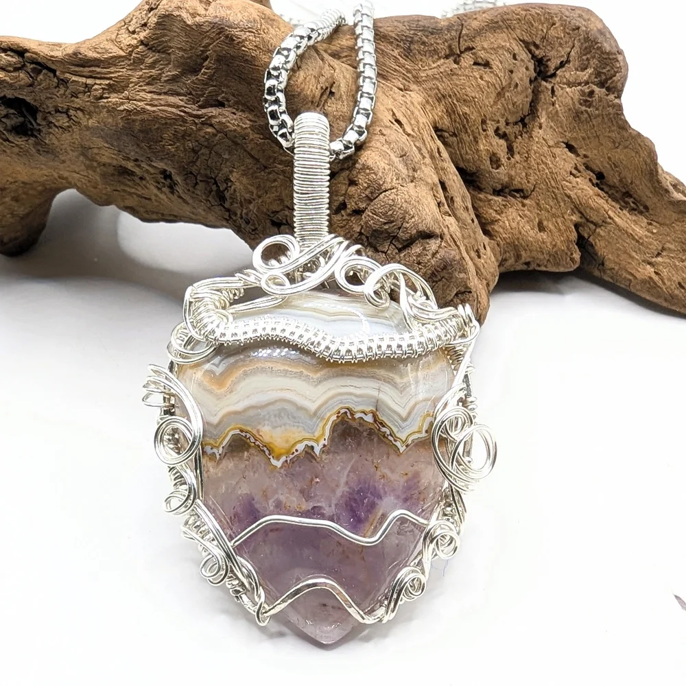 Funky Posh Handmade Wire and Gemstone Jewellery