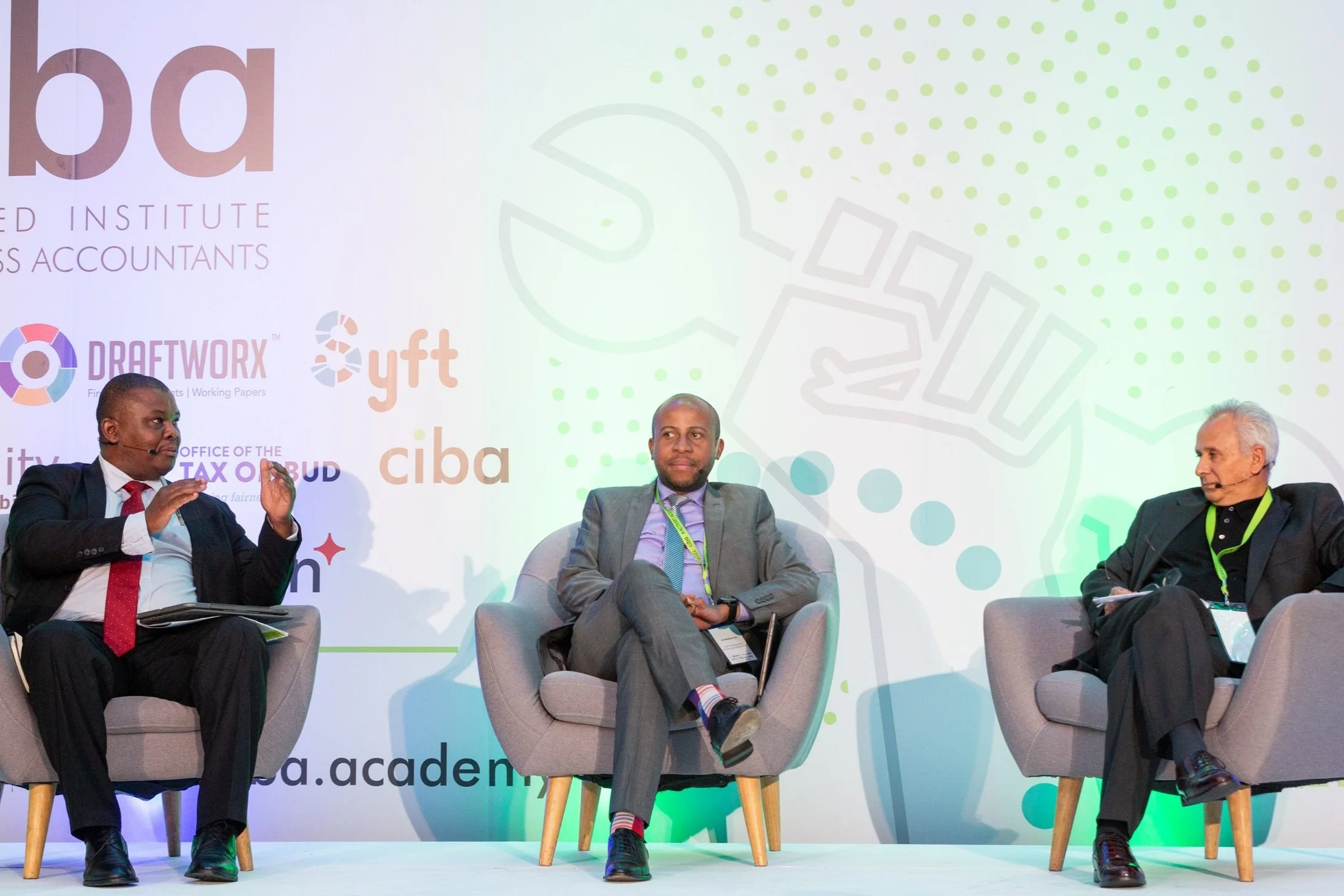 Love me a tender: How public procurement corruption works — Accounting ...