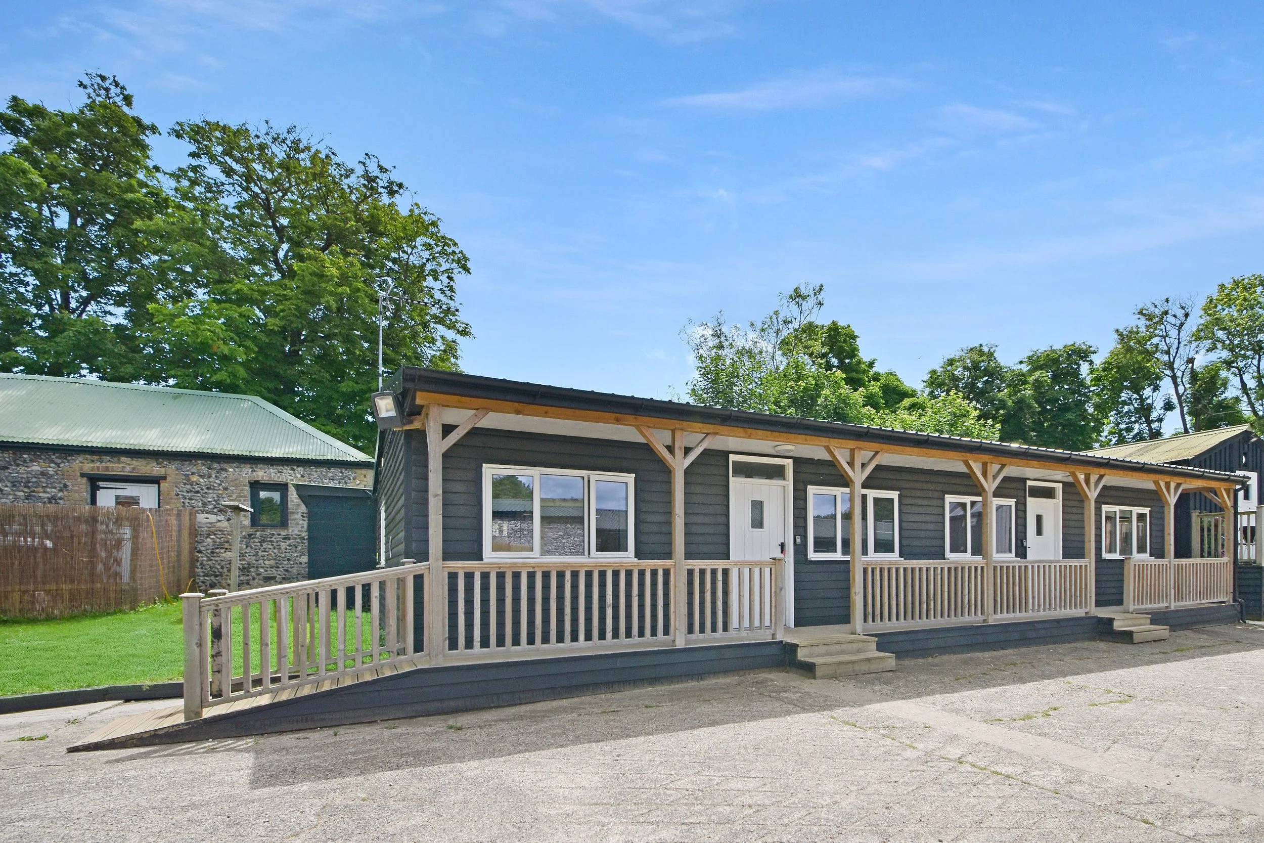 General 1 — QUEX BARN