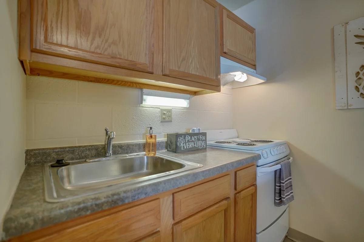 Inez Apartments | Campus Area Apartments — Goldleaf Development