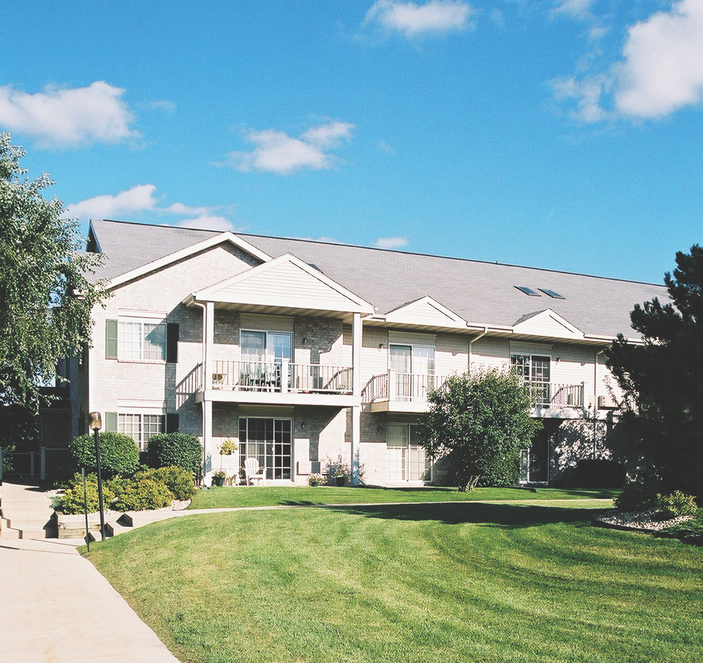 Sun Prairie East Apartment Rentals — Goldleaf Development