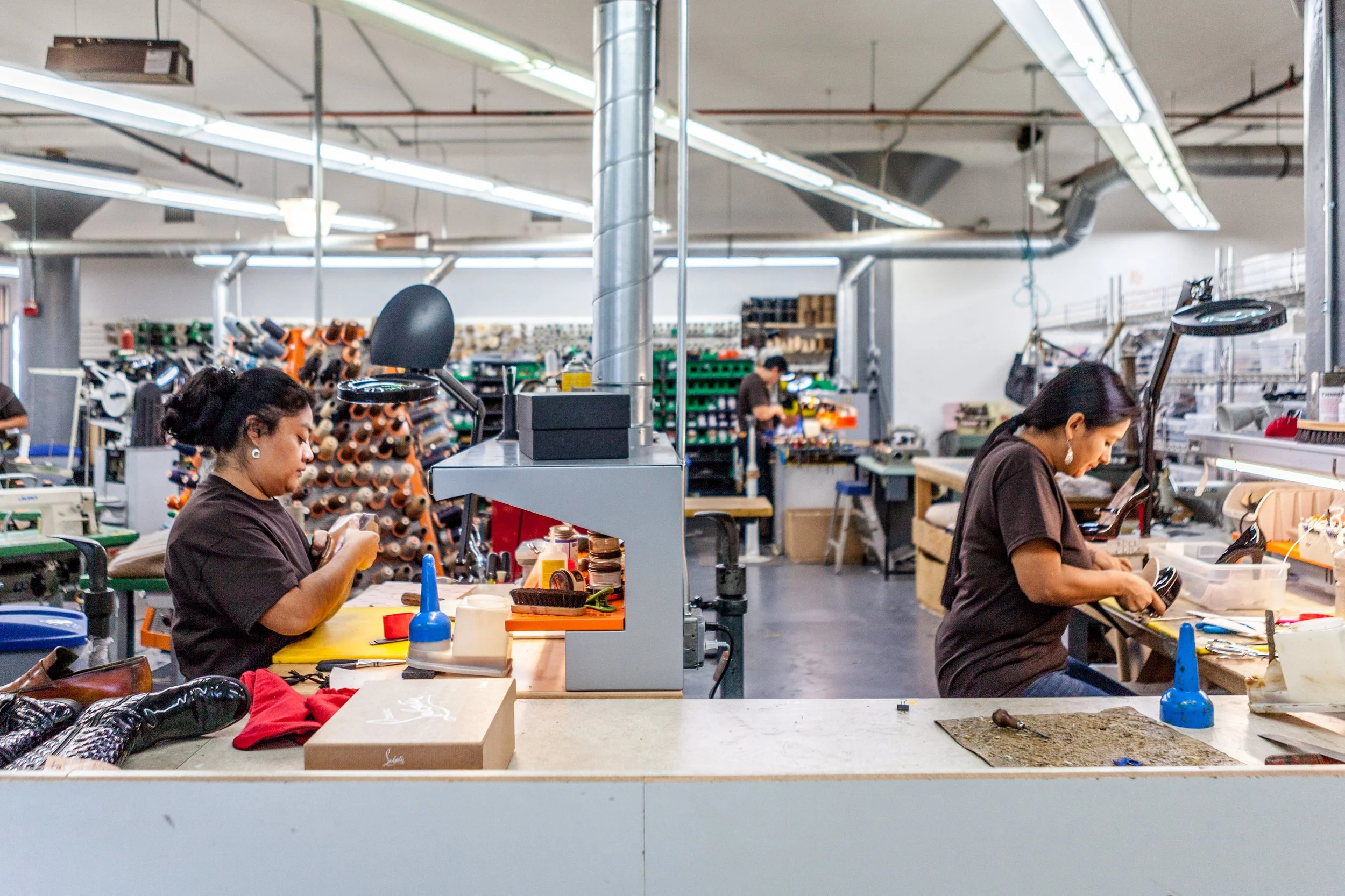 ABOUT — LEATHER SPA - El arte del cuidado del cuero