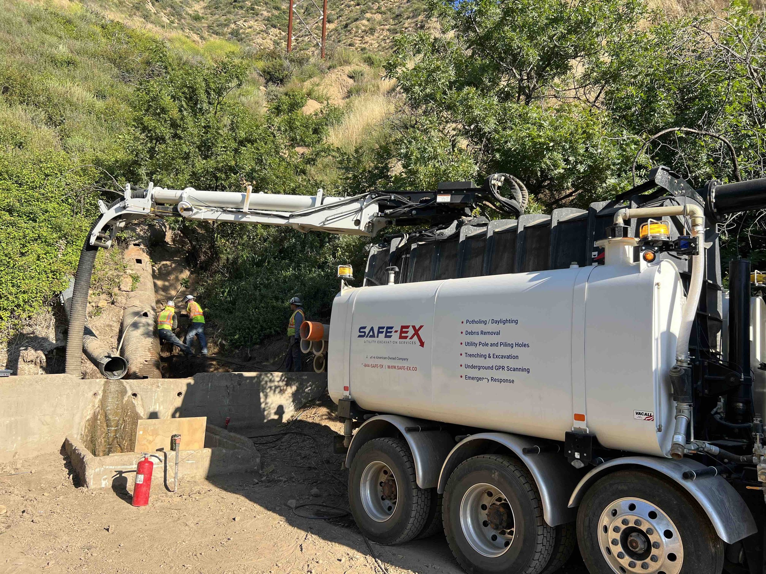Debris Removal Services in California | Safe-Ex Hydrovac Solutions ...