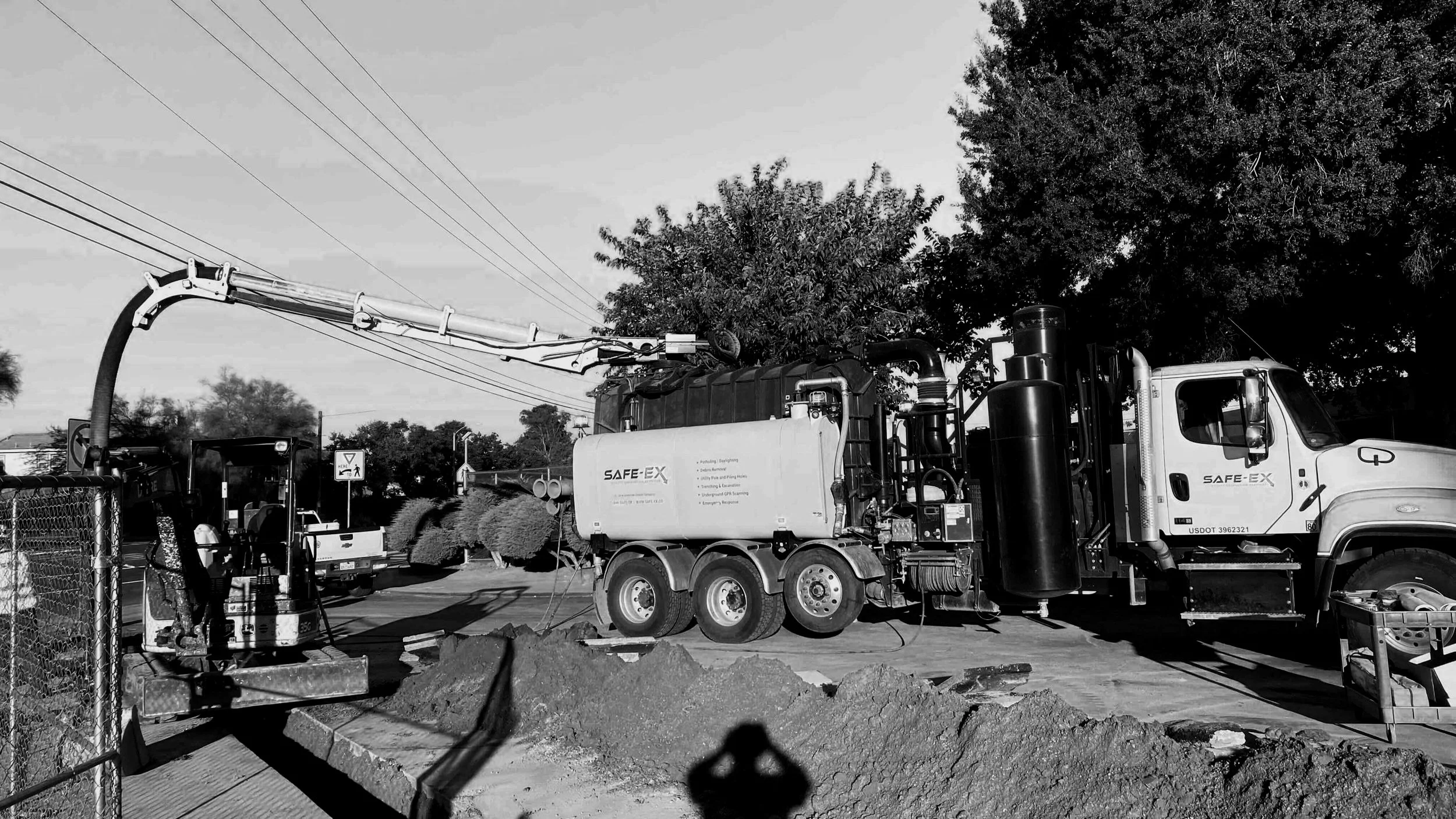 Utility Pole Hole Excavation Services in California | Safe-Ex Hydrovac ...