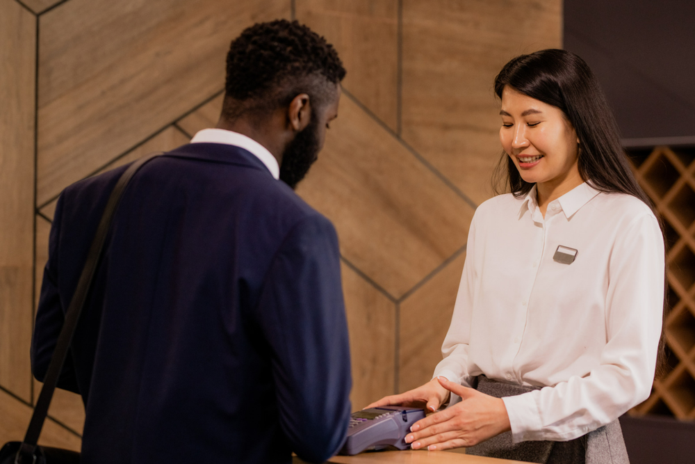 Dealing with Passengers on a Cruise Ship: Essential Tips for Crew ...
