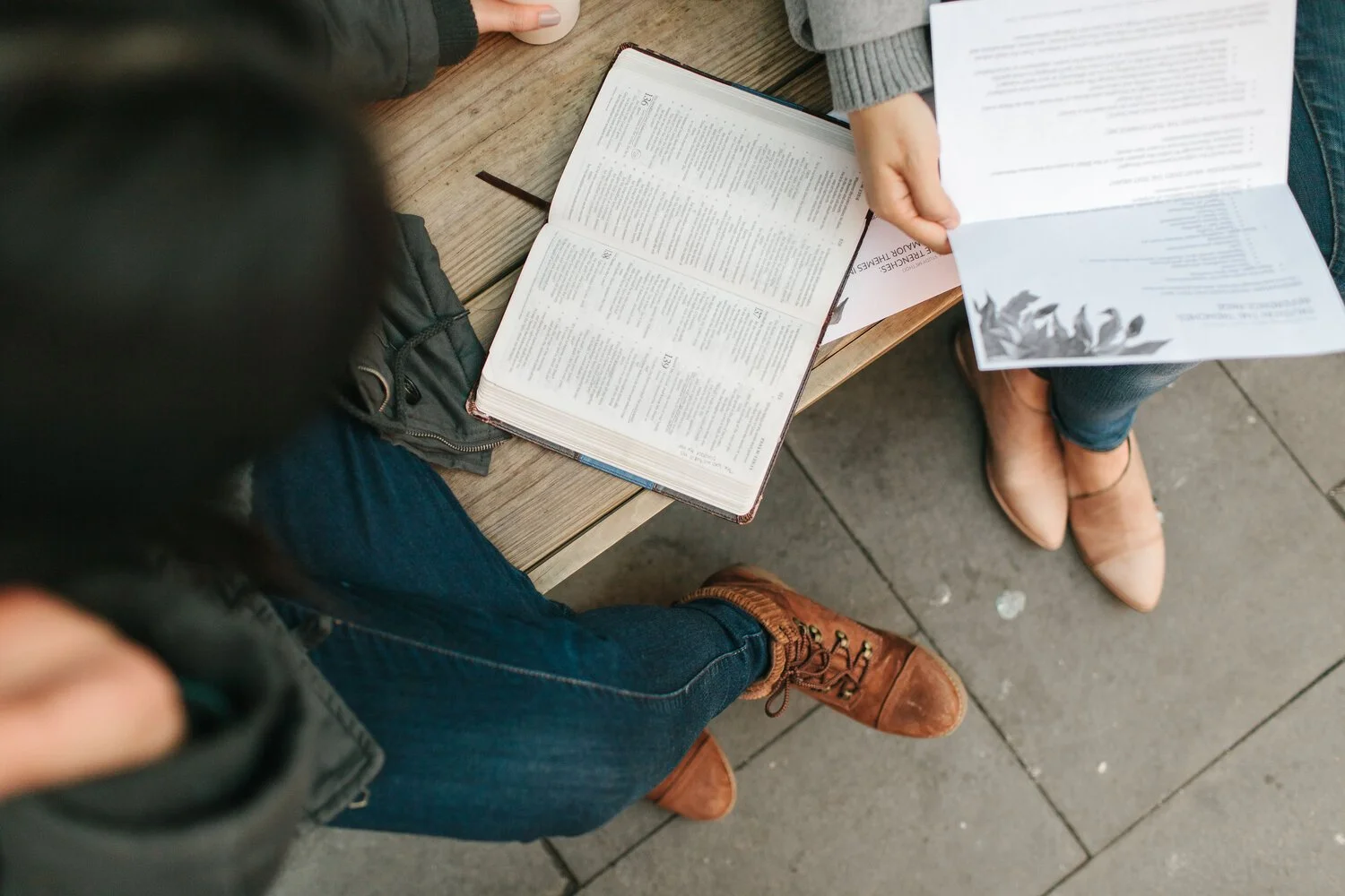 The Abide Method: Learn to Study the Bible — Risen Motherhood