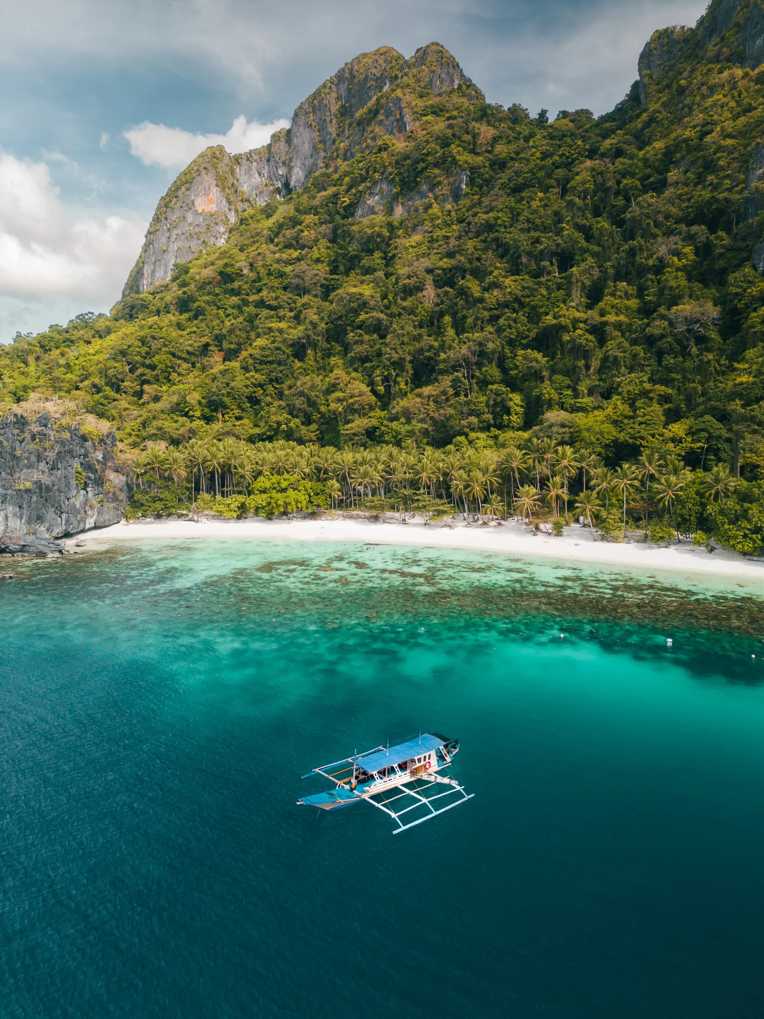 The Funny Lion is the no. 1 boutique hotel resort in Coron, El Nido ...