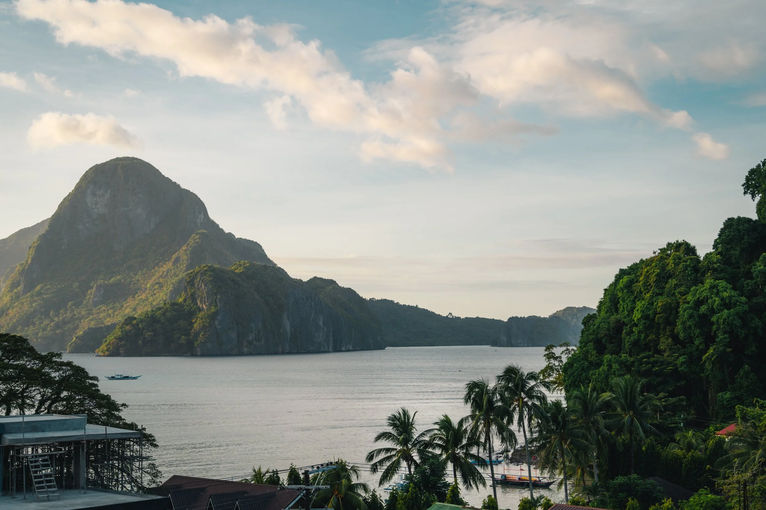 El Nido - Home — The Funny Lion | Resort in Palawan, Philippines