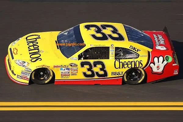 33 — The r/NASCAR Historian