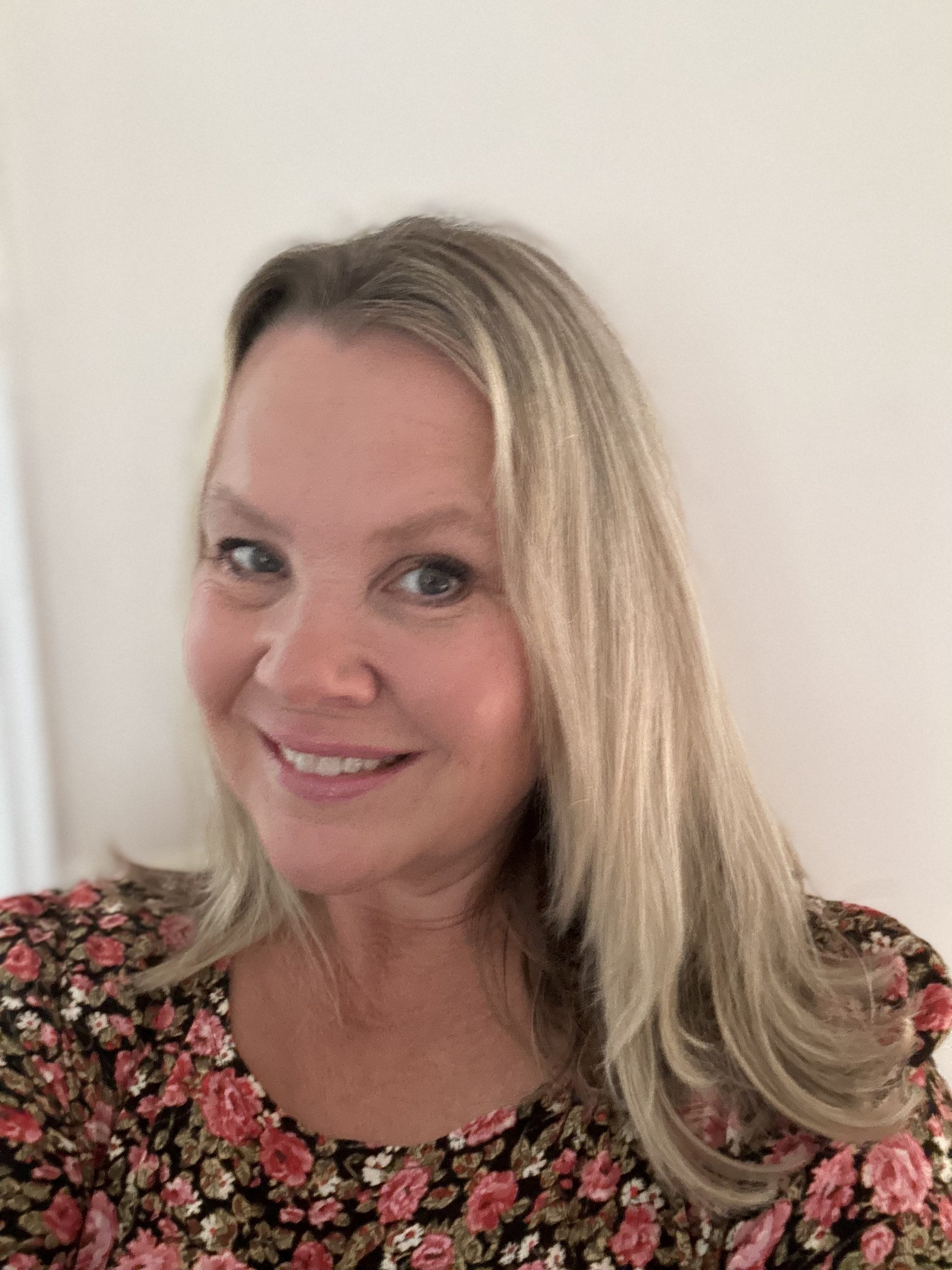 Be Wealthy Financial Coaching Money and Wealth Coach Canada Meri-Li Forrest