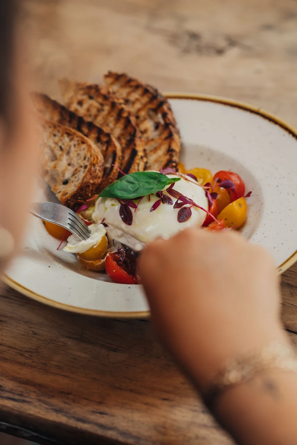 Menu | Discover Our Delights — FOLK