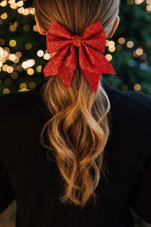 15+ Easy & Cute Bow Hairstyles That Are Taking Over TikTok — Haiirology