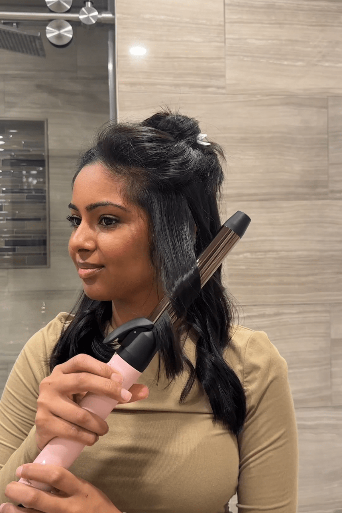 How to Curl Your Hair with a Curling Iron for Beginners — No Clamp ...