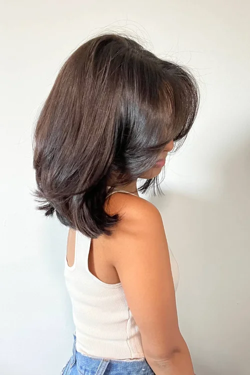 7 Best Medium Length Haircuts with Layers & What to Ask Your Stylist ...