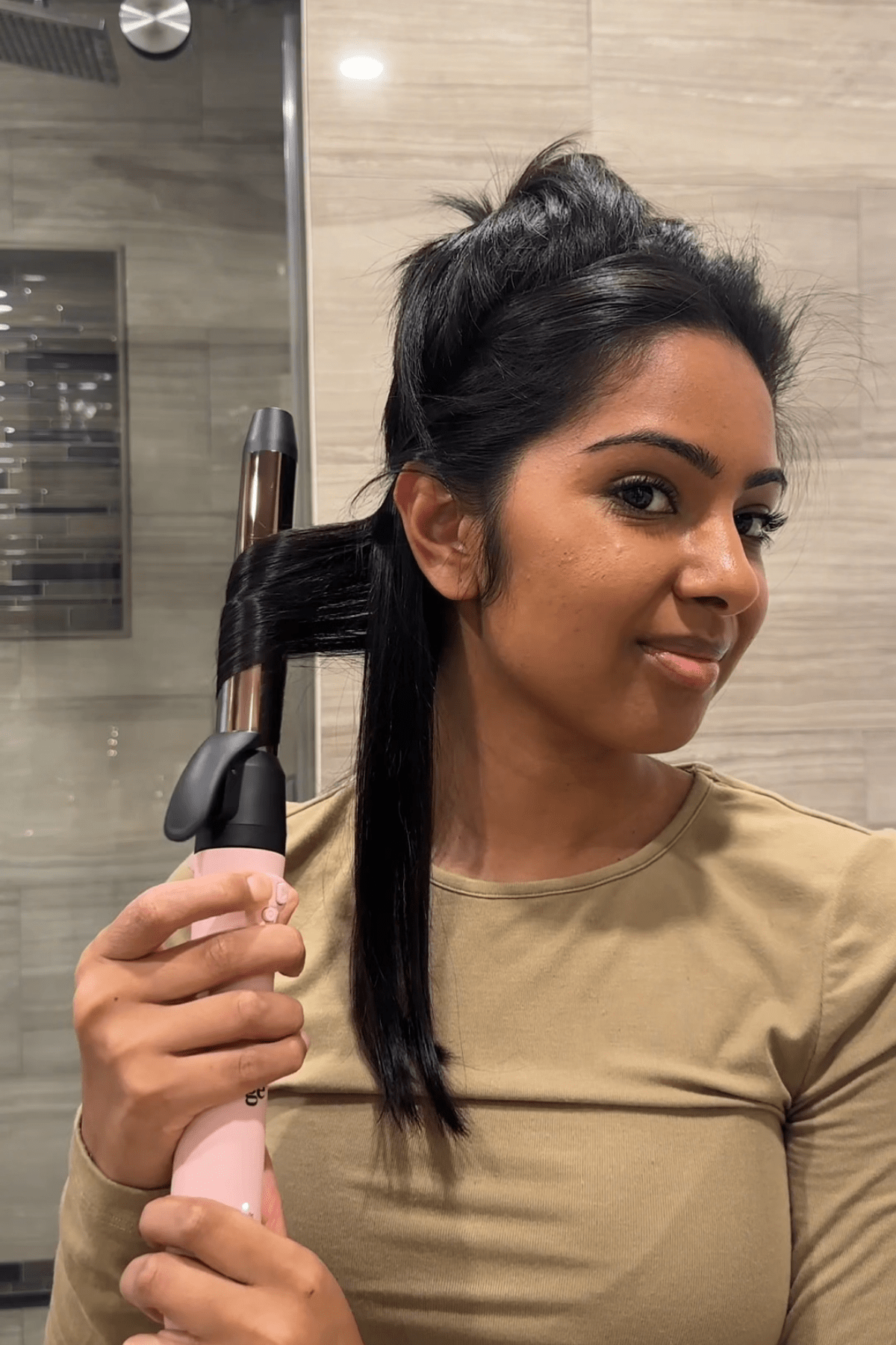 How to Curl Your Hair with a Curling Iron for Beginners — No Clamp ...