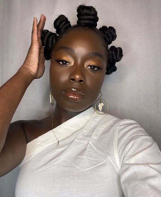 How to Style Natural Hair With Minimal Products? 7 Looks to Let Your ...