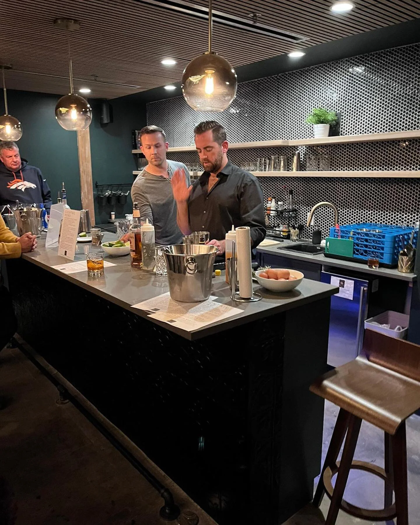 Mixology Classes Minneapolis | Cocktail Classes Minneapolis | Public ...