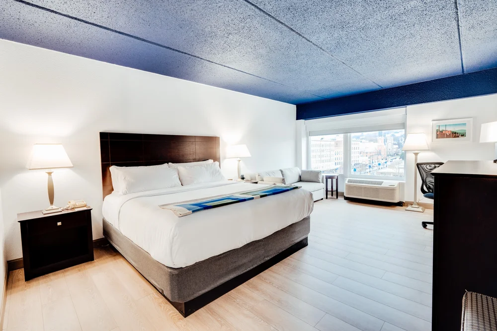 Hotel Rooms Near Mass MoCA, MA — Hotel Downstreet