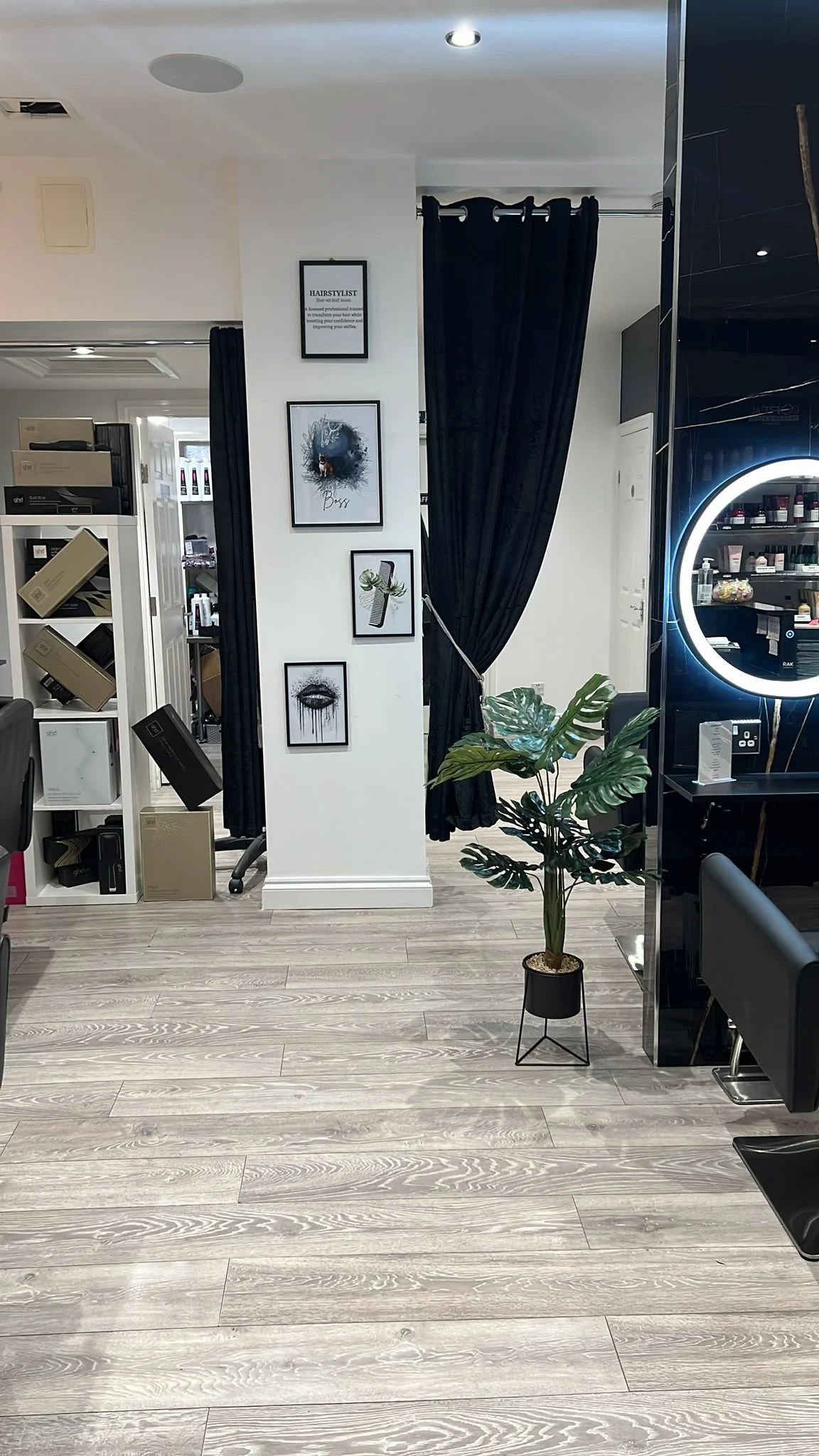 About — Tangled Hair Studio