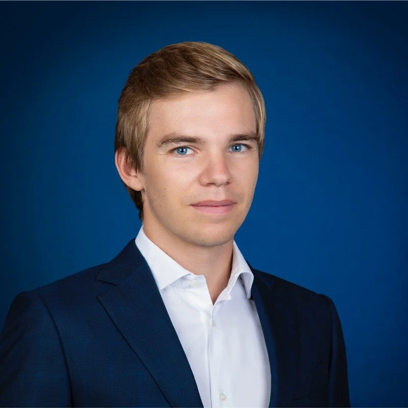 About 1 — High Flyers Capital