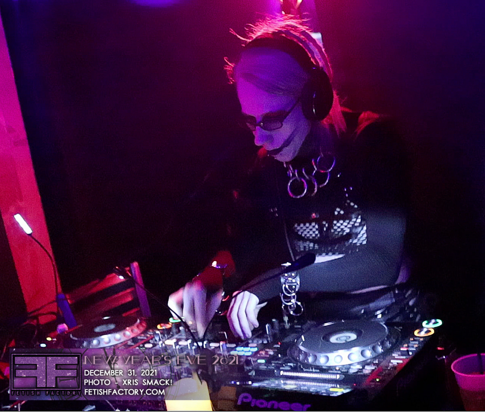 Photos — Dj Sideshow (Official)