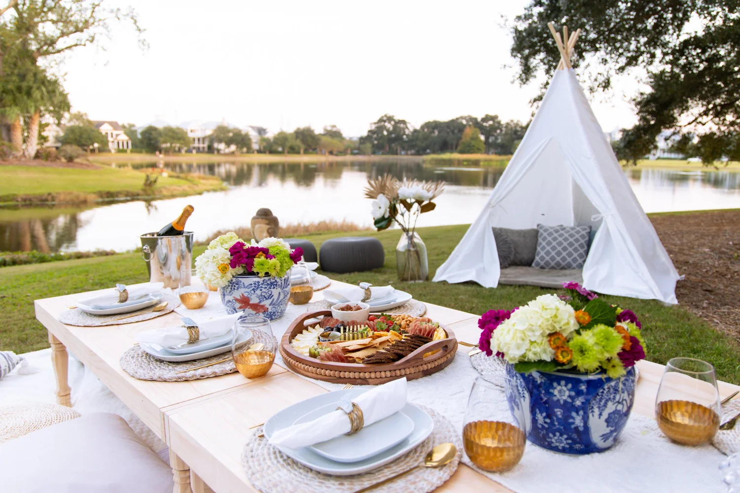 Picnic & Pricing — Southern Bubbles Luxury Picnics