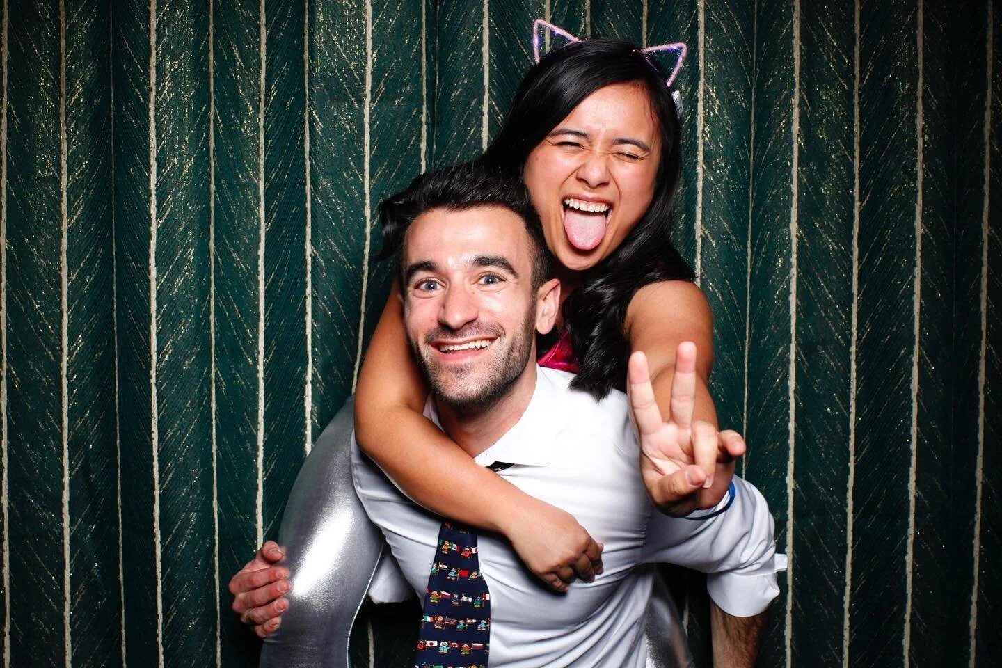 Photique | A Vintage Photo Booth Co.