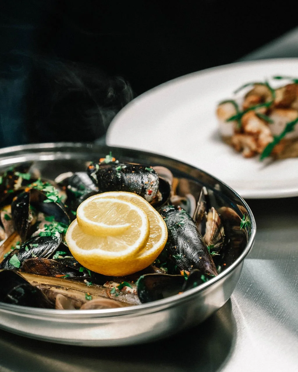 Shared Dining - Reserveer online — Lola's | Café Restaurant | Diemen
