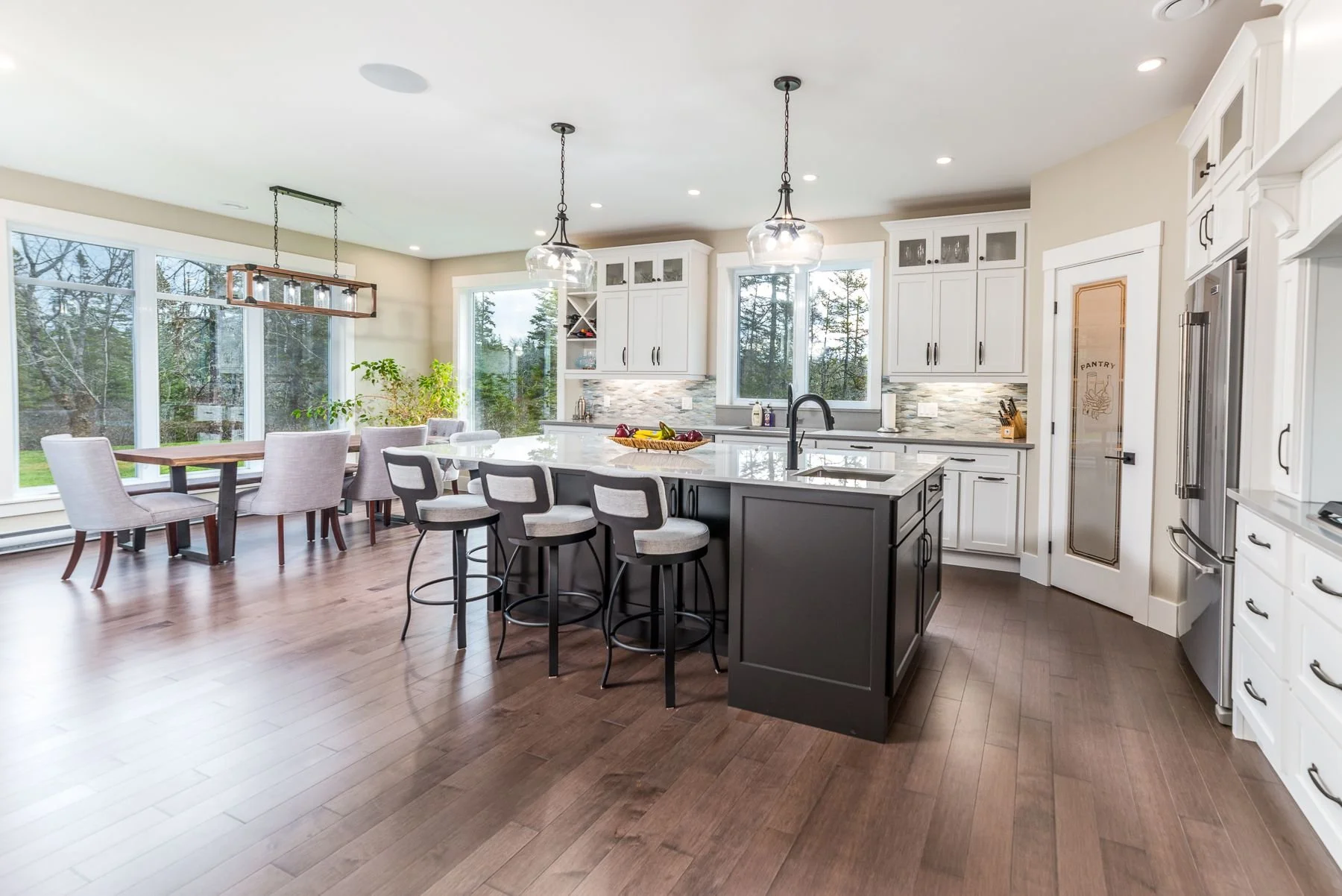 Who We Are — WHITESTONE